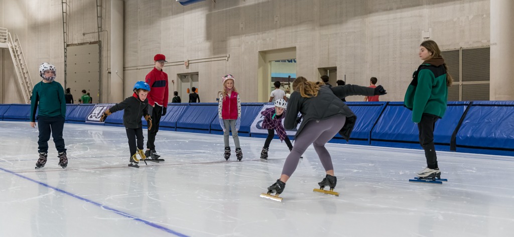 Learn to Speed Skate - The Pettit National Ice Center